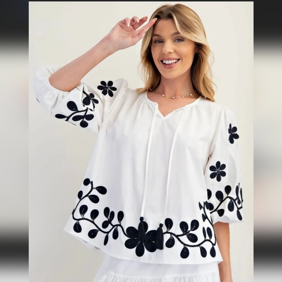 easel | Tops | Easel Embroidery Top New Size X | Poshmark